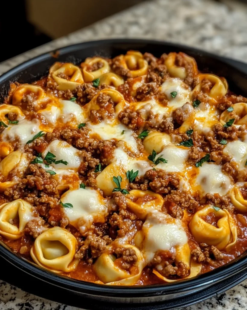 Cheesy Beef Tortellini Bake: A Family Favorite Dinner